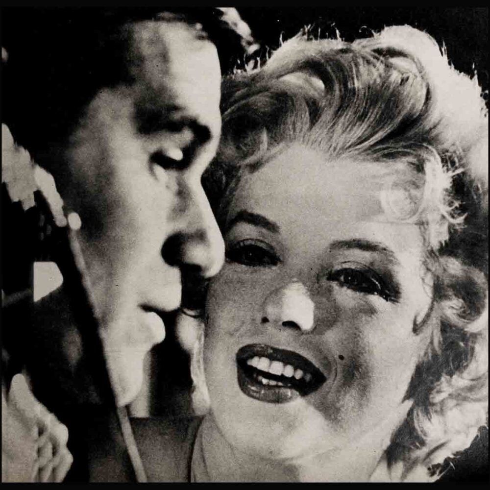 You Read It First In Vintage Paparazzi - Vintage Paparazzi