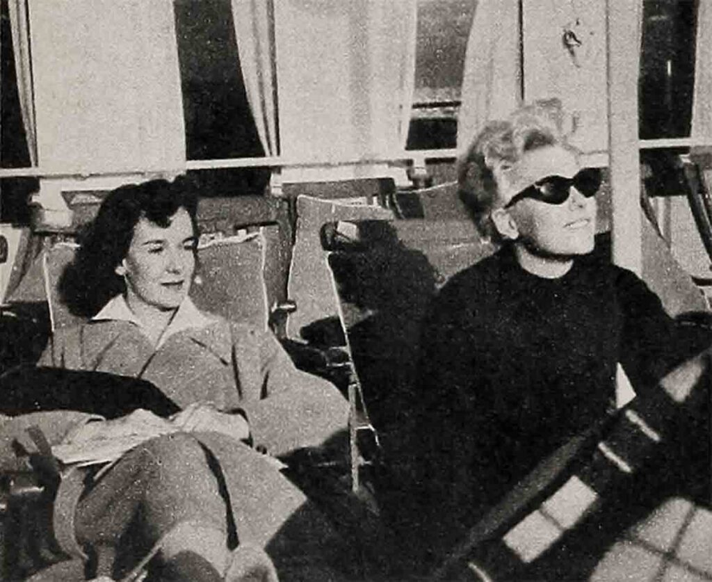 Kim Novak’s Gay Adventures In Europe - Vintage Paparazzi