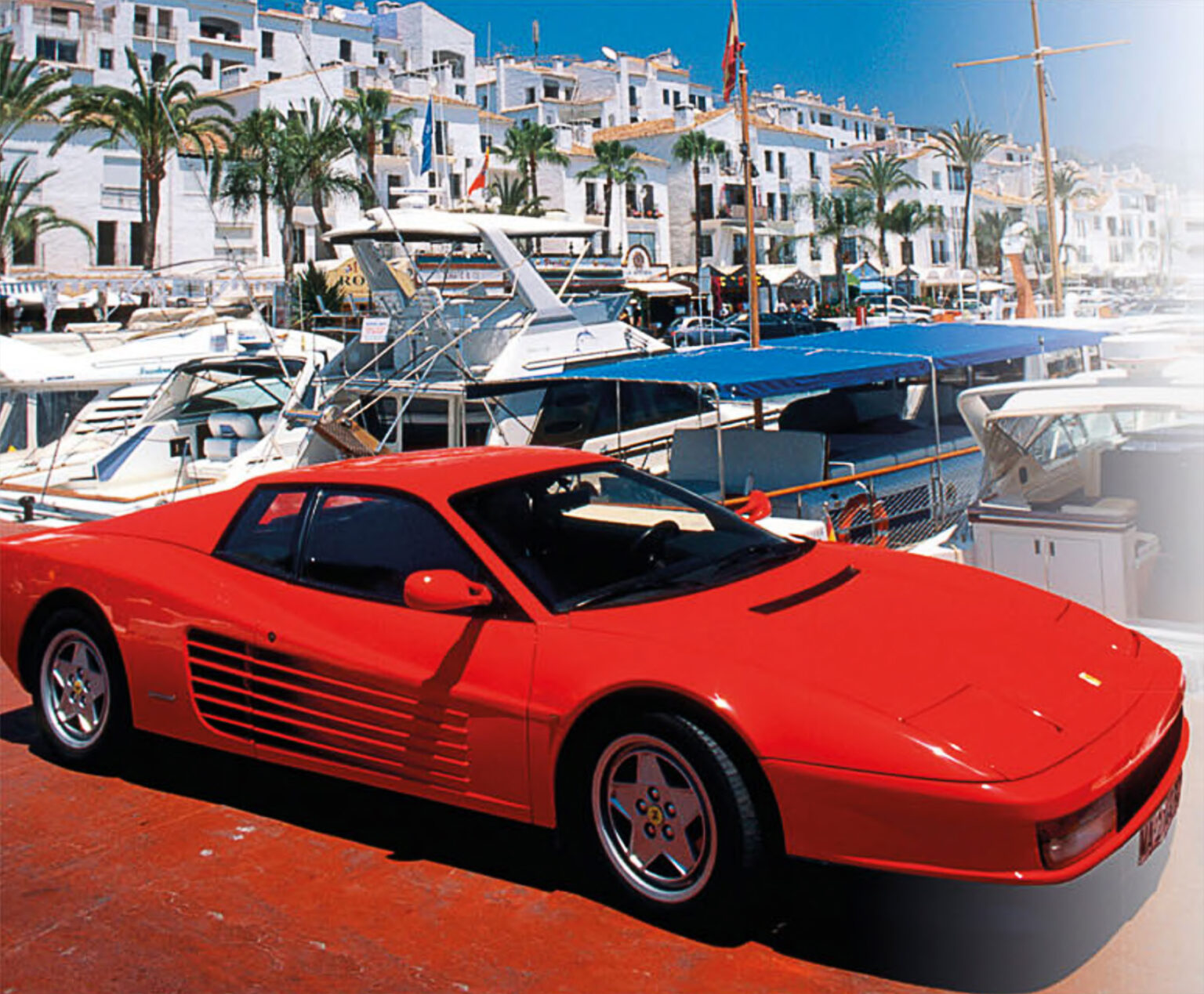 Ferrari Testarossa - Vintage Paparazzi