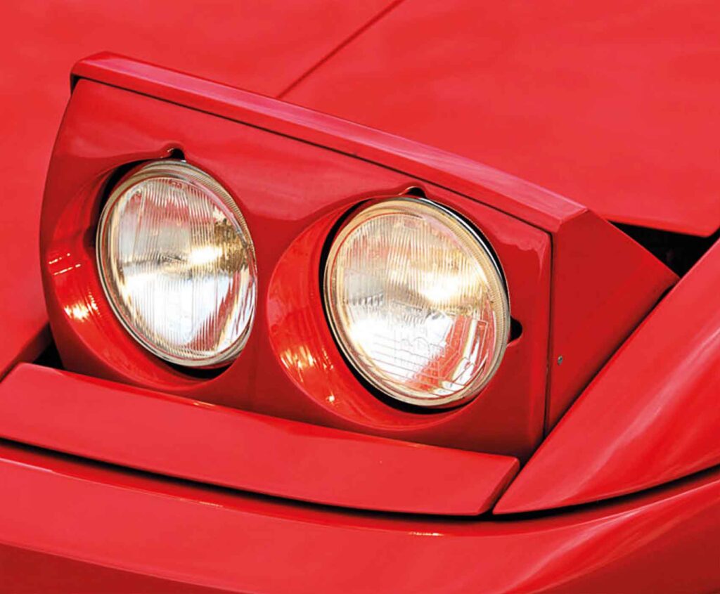 Ferrari Testarossa - Vintage Paparazzi