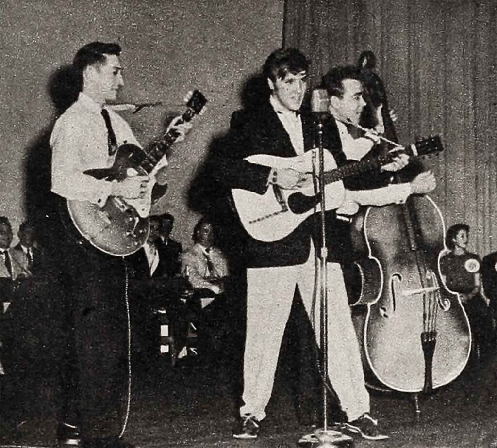 Elvis Presley’ Going-Away Gift To You - Vintage Paparazzi
