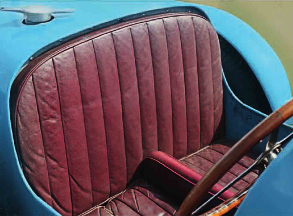 Bugatti Type 35B - Vintage Paparazzi