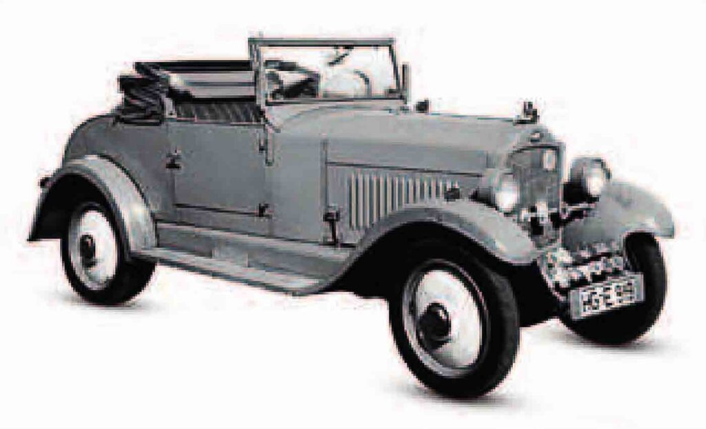 Cars for the Middle Classes - Vintage Paparazzi