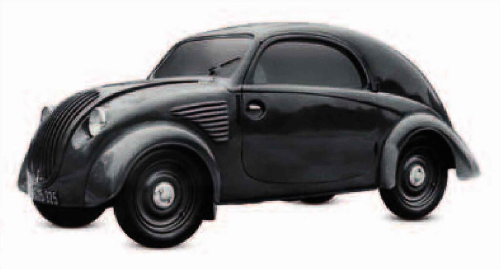 Streamlined Cars - Vintage Paparazzi