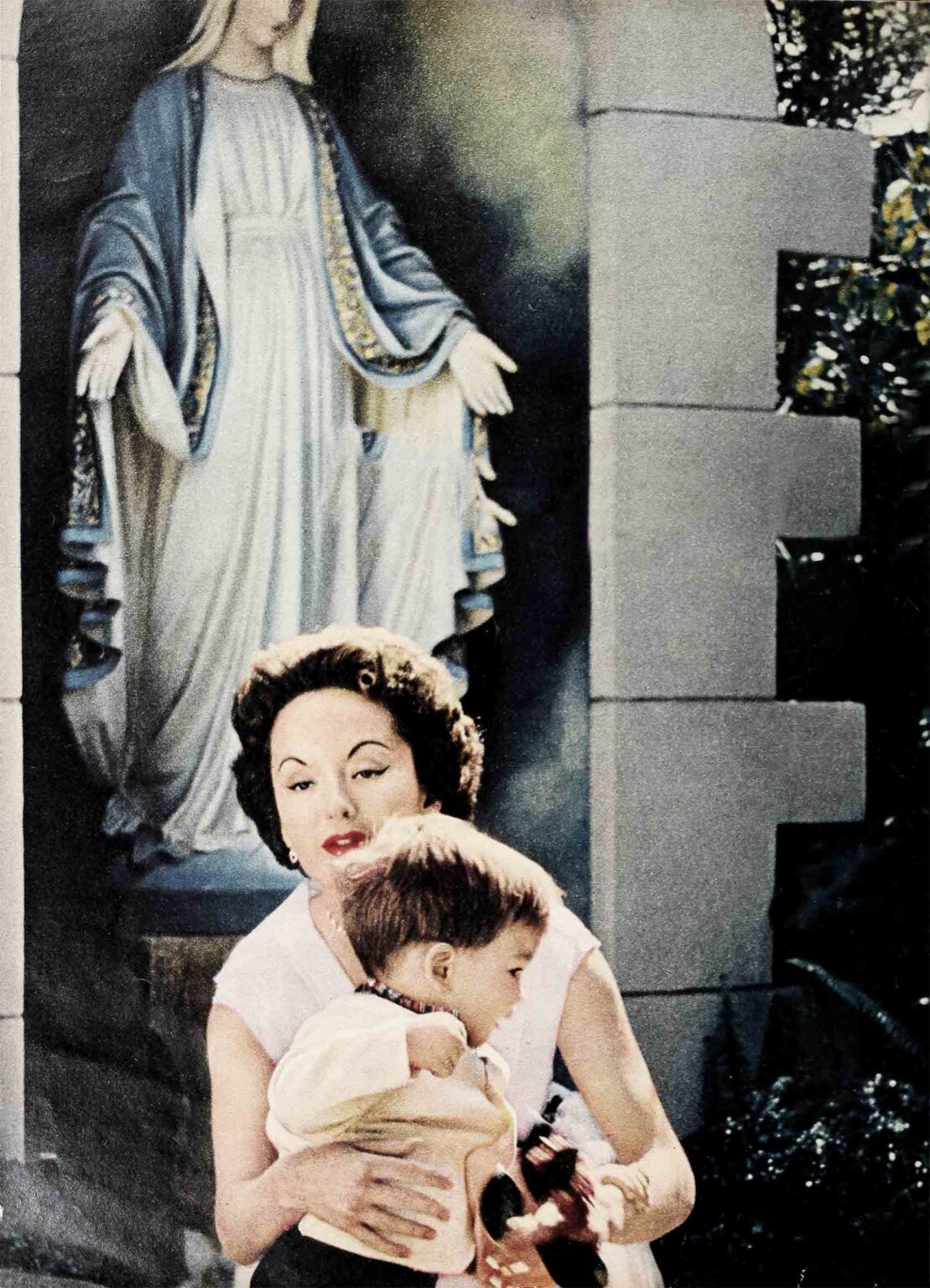 Ann Blyth Answers Her Son’s Question - Vintage Paparazzi