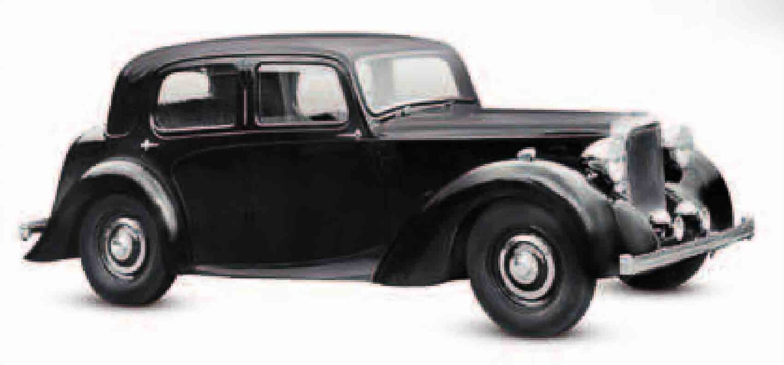 Mid-Range Family Sedans - Vintage Paparazzi