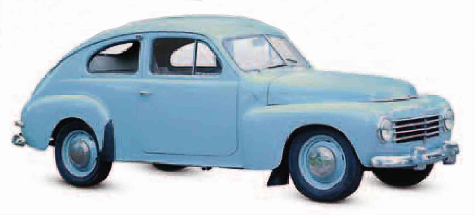 Mid-Range Family Sedans - Vintage Paparazzi