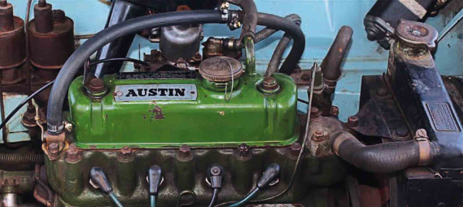 Austin Mini Seven - Vintage Paparazzi