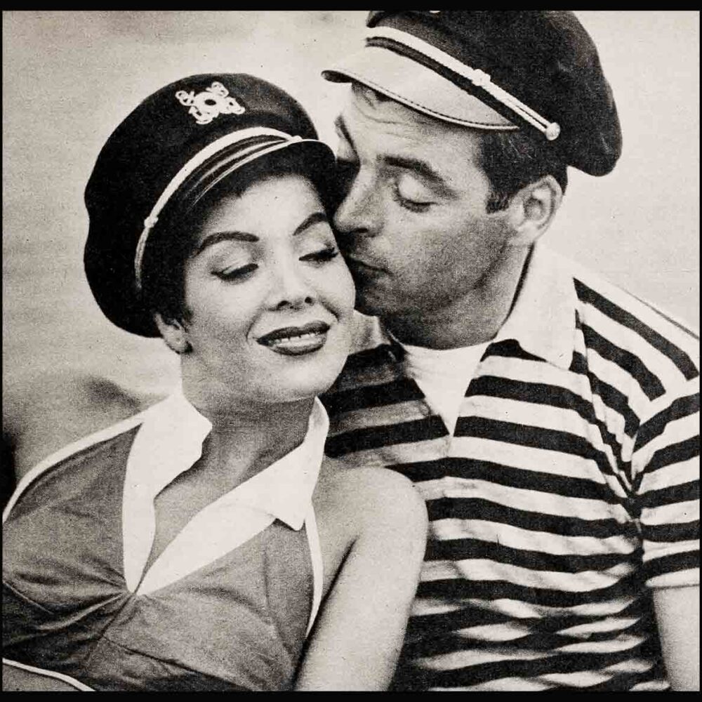 About Marilyn Monroe - Vintage Paparazzi