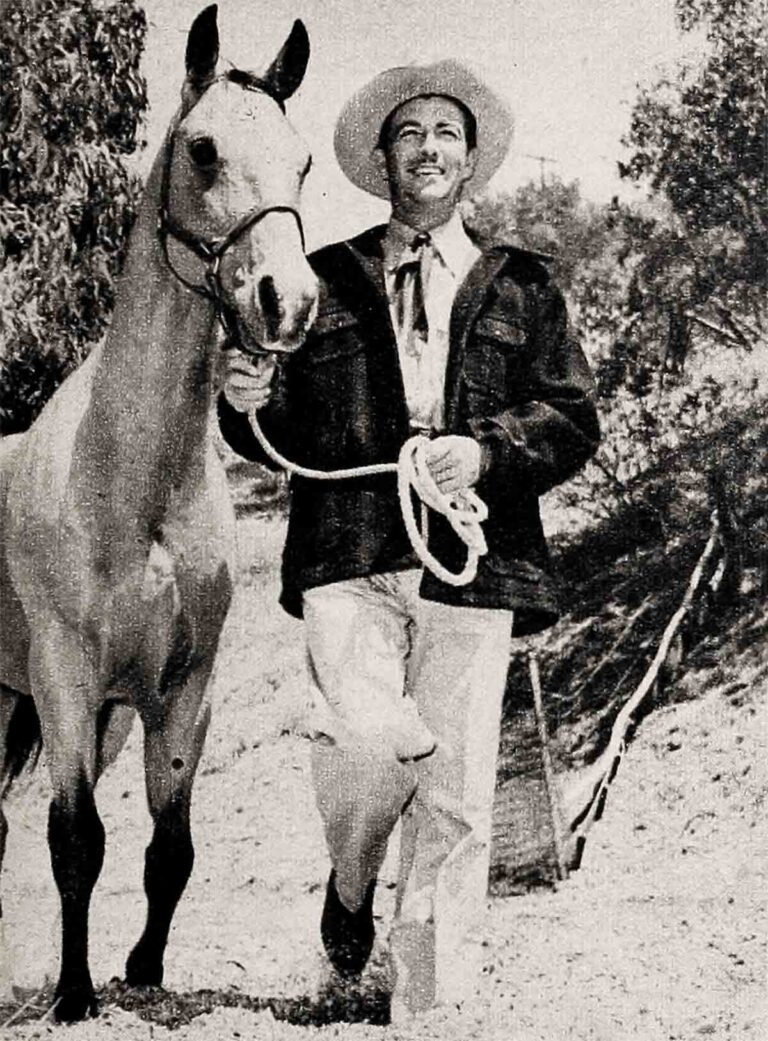 Pomona And The Queen—Robert Taylor & Barbara Stanwyck - Vintage Paparazzi
