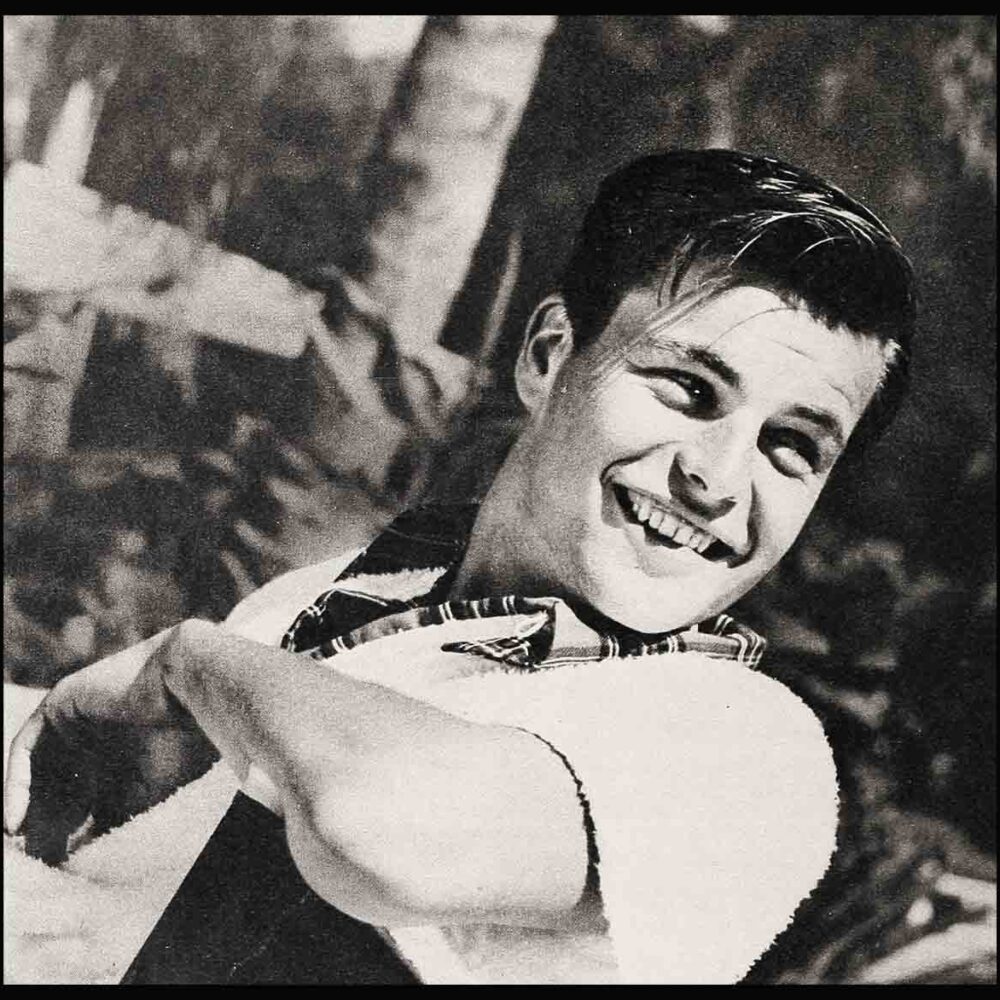 Meet The New “Gidget”—Cindy Carol - Vintage Paparazzi