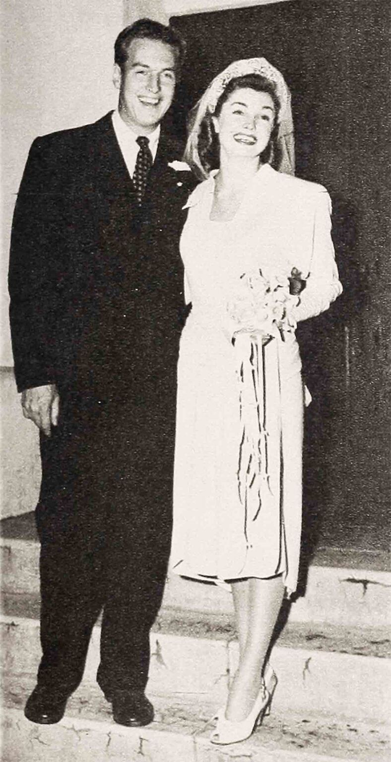 Who Needs A Private Life?—Esther Williams - Vintage Paparazzi