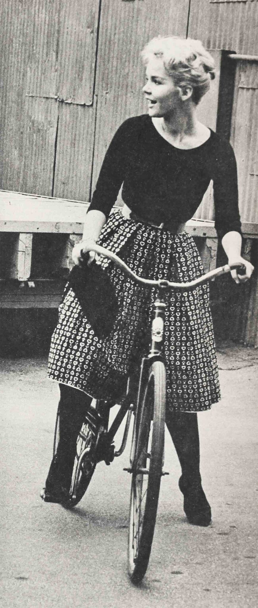 Tuesday Weld Says: “I Feel Old Inside” - Vintage Paparazzi