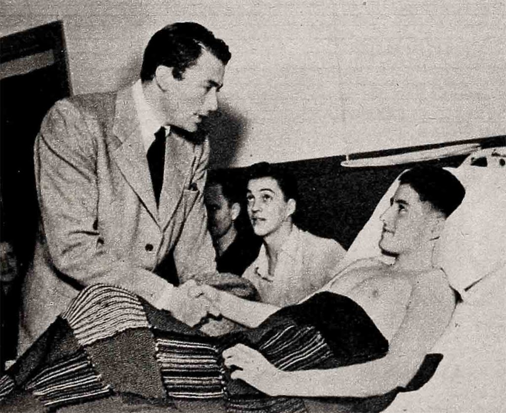 “V.J.” Day—Van Johnson - Vintage Paparazzi