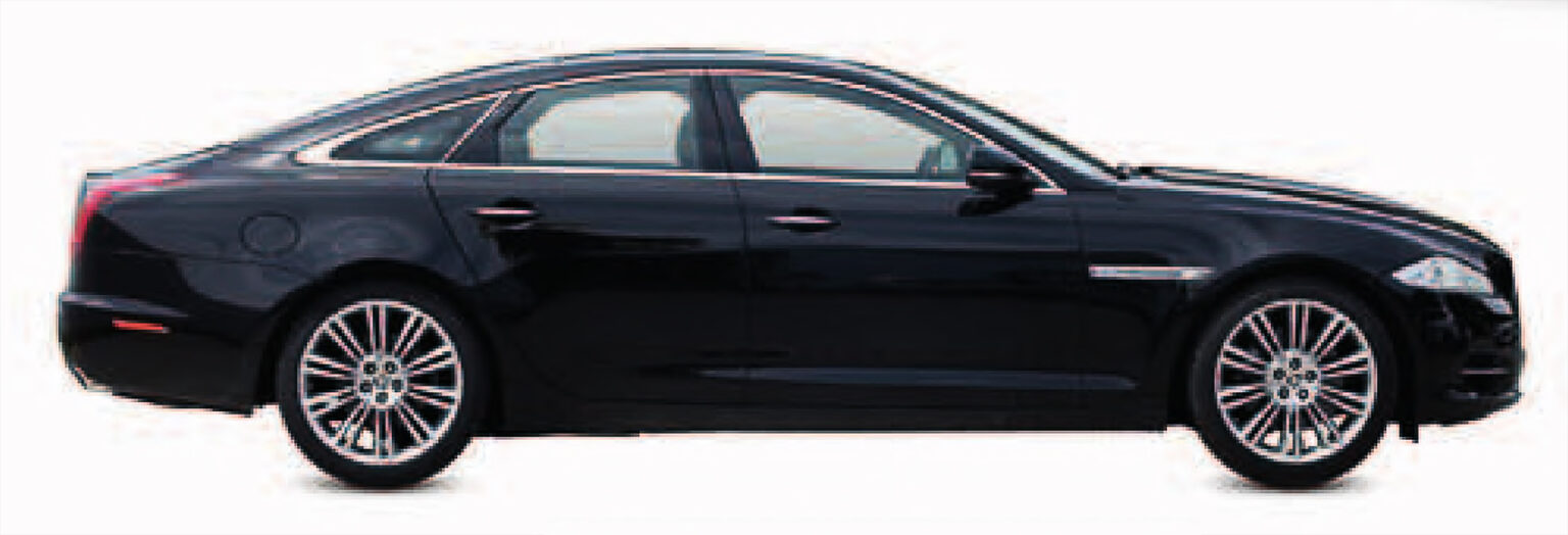 Famous Marques Reinvented - Vintage Paparazzi