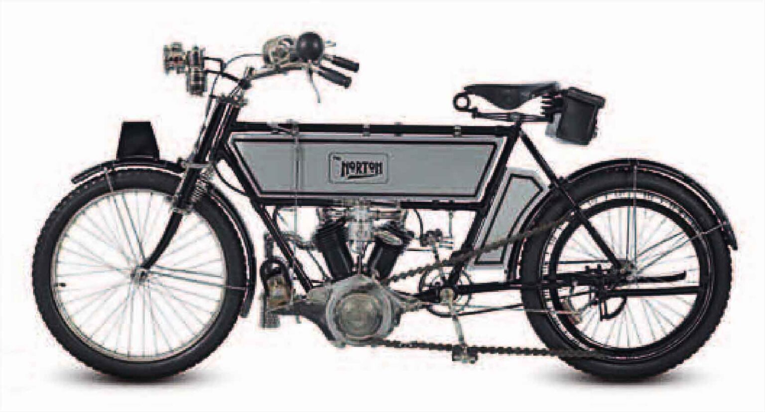 Multiple Cylinders - Vintage Paparazzi