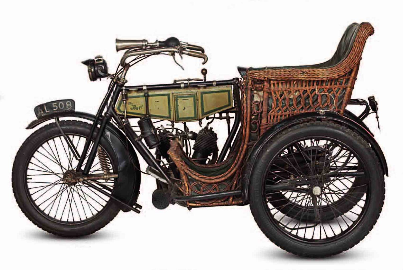 Multiple Cylinders - Vintage Paparazzi